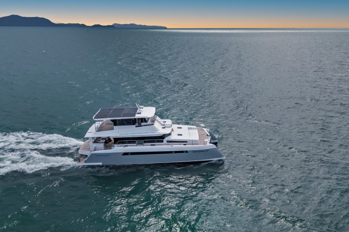 Longreach Power Catamarans - NZ Boat Sales