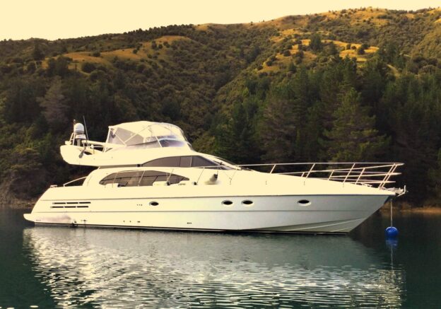 Launches $200k + Archives - New Zealand Boat Sales