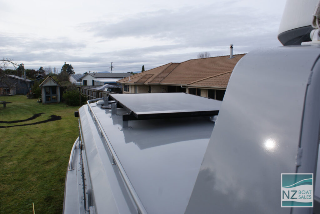 SNOW GOOSE: Fast Commuting Style Vessel with Road-Legal Trailer - NZ ...