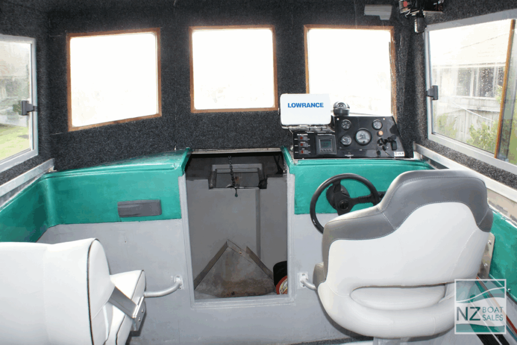 SNOW GOOSE: Fast Commuting Style Vessel with Road-Legal Trailer - NZ ...